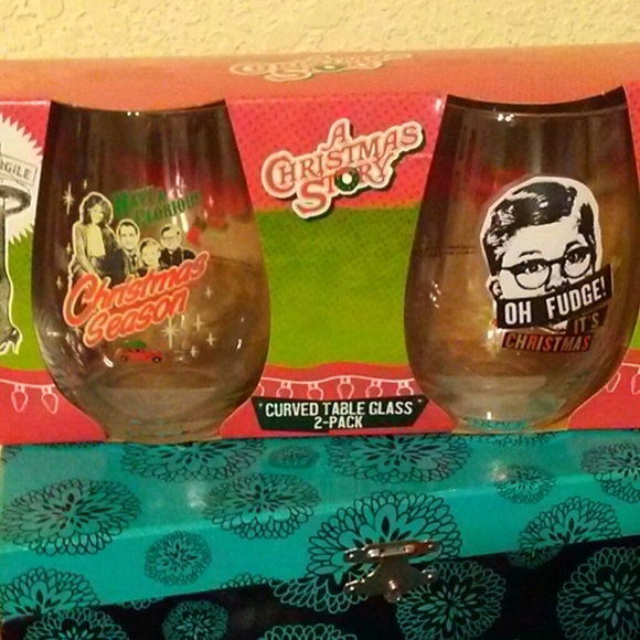 Warner Bros. | Dining | Table Wine Glasses | Poshmark
